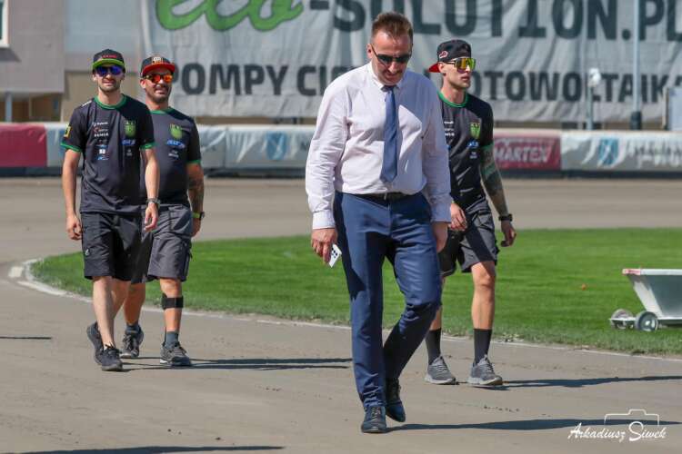 Krzysztof Mrozek o przemianie swojego zespołu "Byliśmy napędzani siłą ...